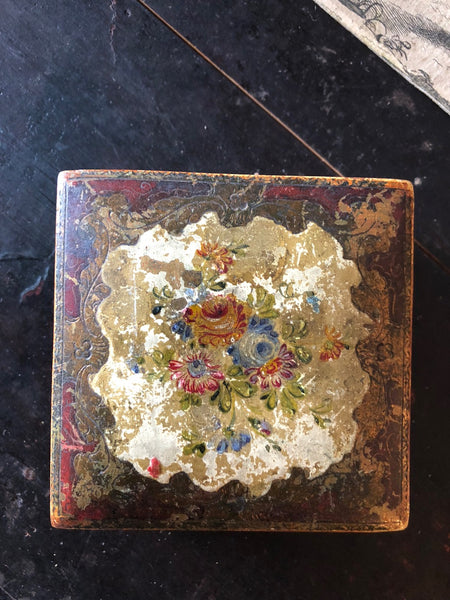 gilded-italian-box-vintage_grande.jpg?v=1545428878