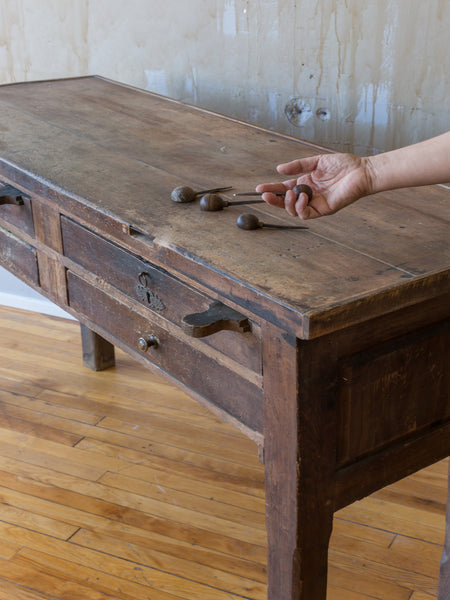 vintage-silversmiths-table_grande.jpg?v=1531950568