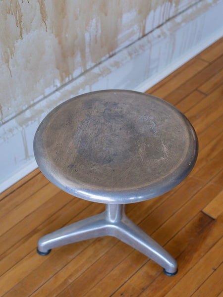 vintage-stool-italy_c878d78f-d46c-4169-891c-3884c3159409_grande.jpg?v ...